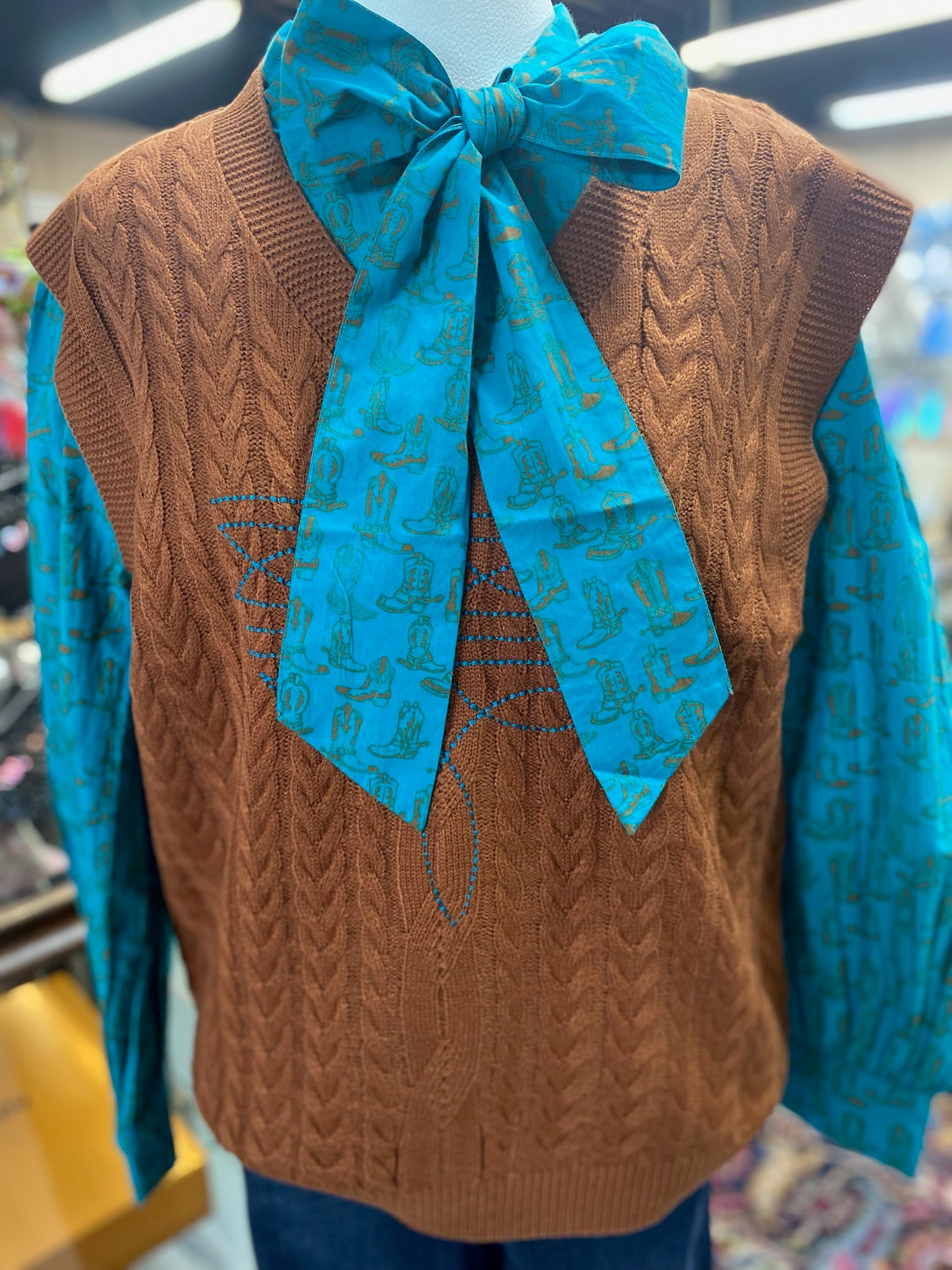 Kodi Vest in Brown – La Grange Cotton Gin